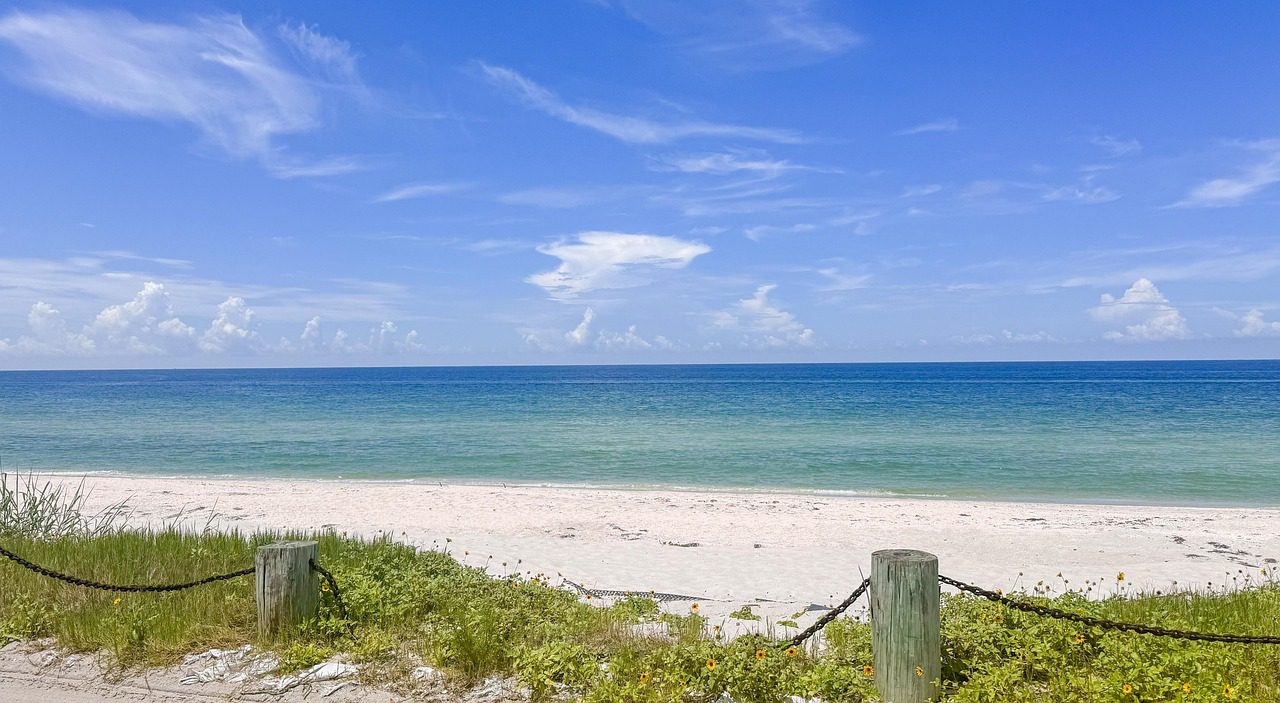 Casey Key: Secluded Old-Florida Charm On The Gulf Coast ...
